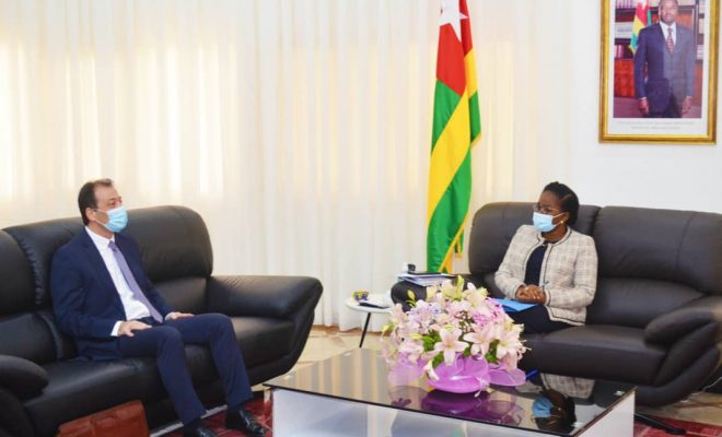 Le directeur général de la SEGUCE, M. Olivier Lederer s’est entretenu ...