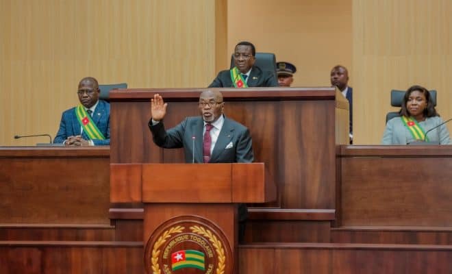 Ve République : Jean-Lucien Kwassi Lanyo Savi de Tové élu président de ...