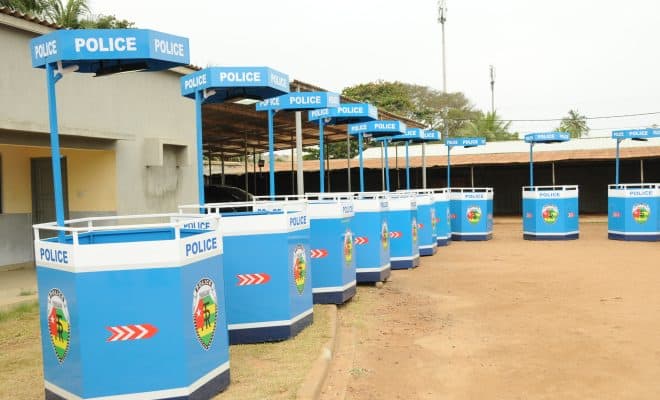 Protection des agents dans les carrefours routiers : La Police ...